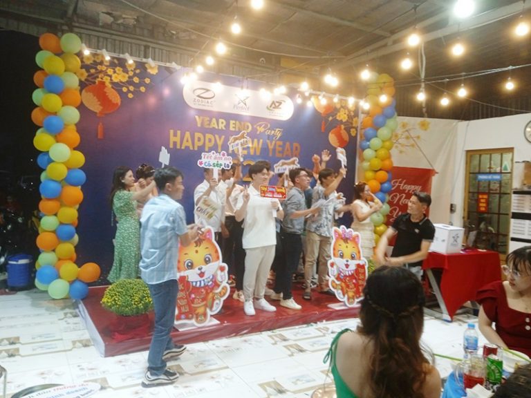 | In decal dán formex cho Standee chân sắt, Standee foam